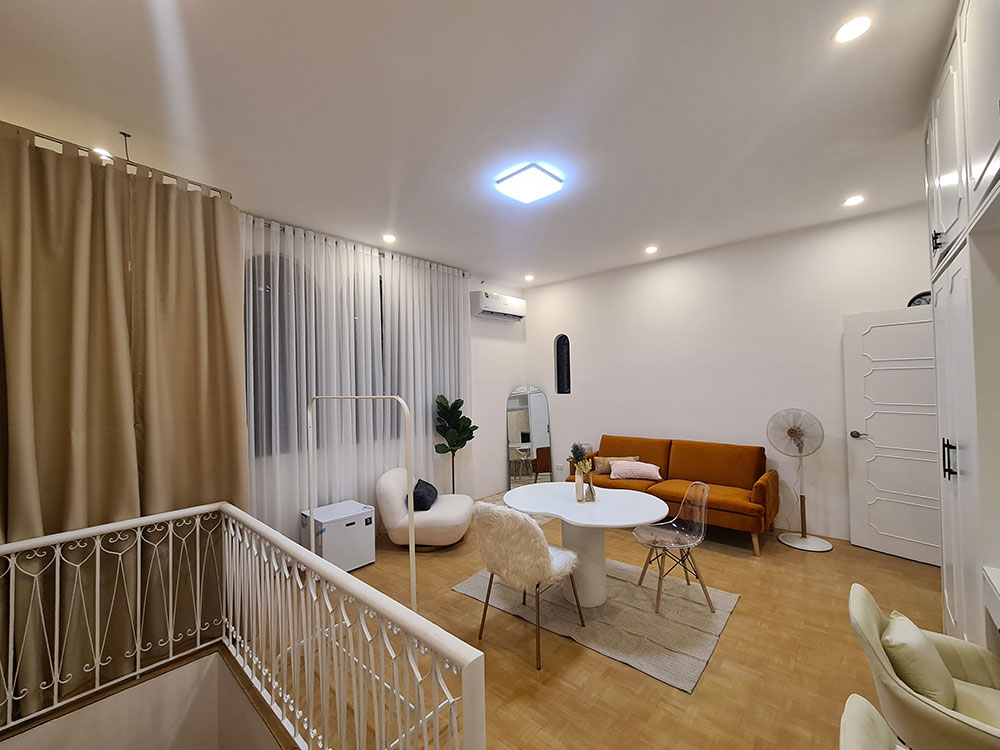 B&B Studios: The Perfect Studio for Content Creators by Content Creators – Denise J. Mallabo